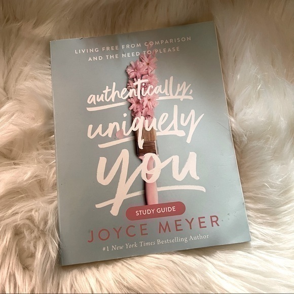 Joyce Meyers | Accents | Authentically Uniquely You Joyce Meyers | Poshmark